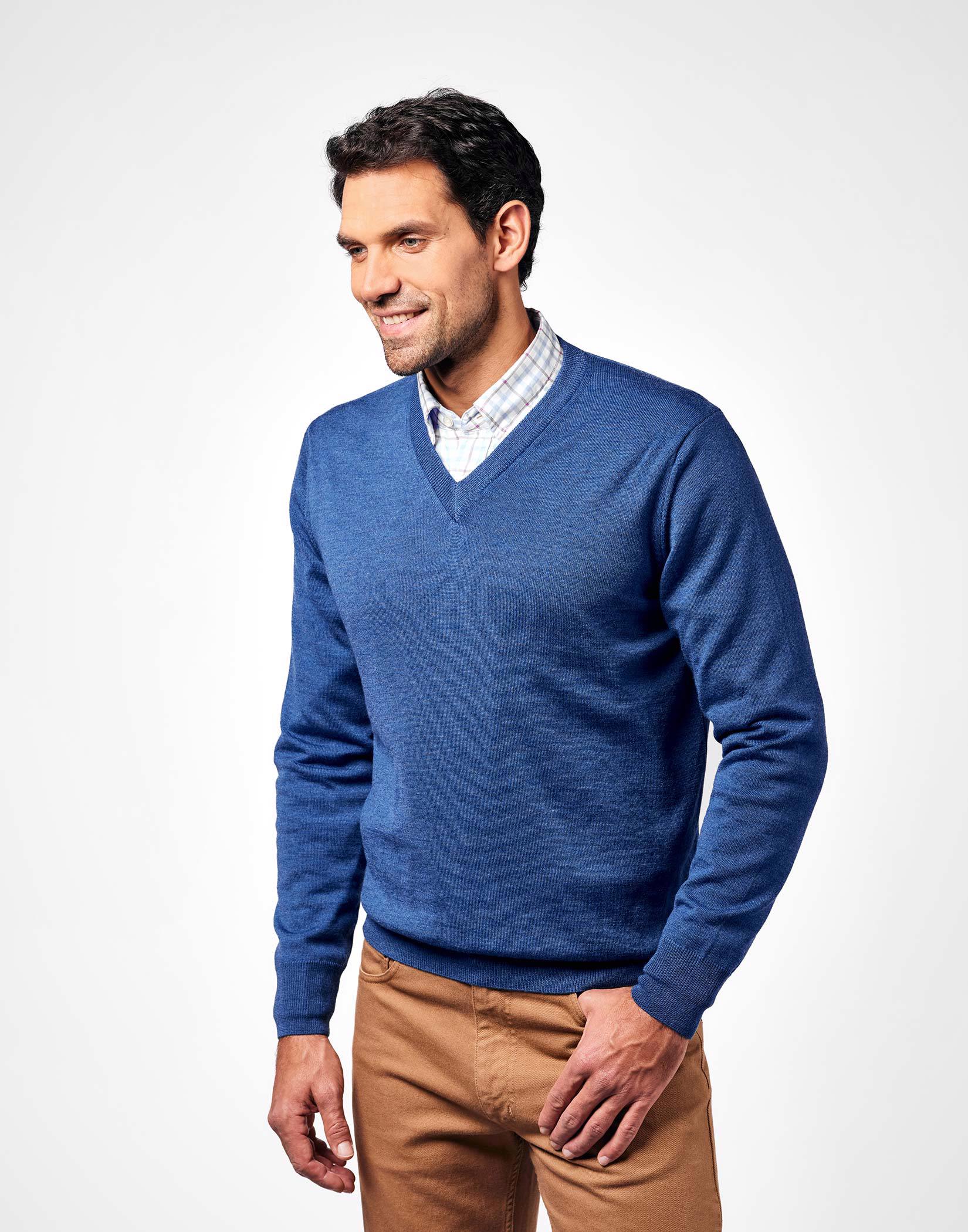 Men's V-Neck Jumpers